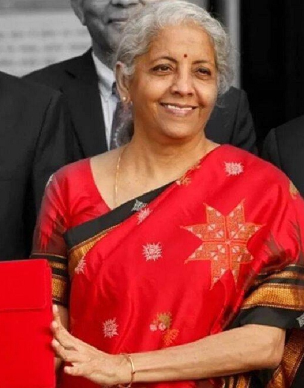 Nirmala Sitharaman saree caught everyone attention, know its inside story - uttamhindu.com