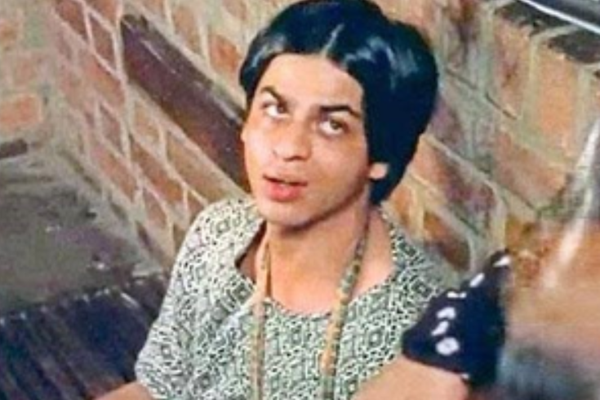 इस फिल्म में 'गे' बने थे शाहरुख खान, लुक्स और एक्टिंग देखकर पहचान पाना ...
