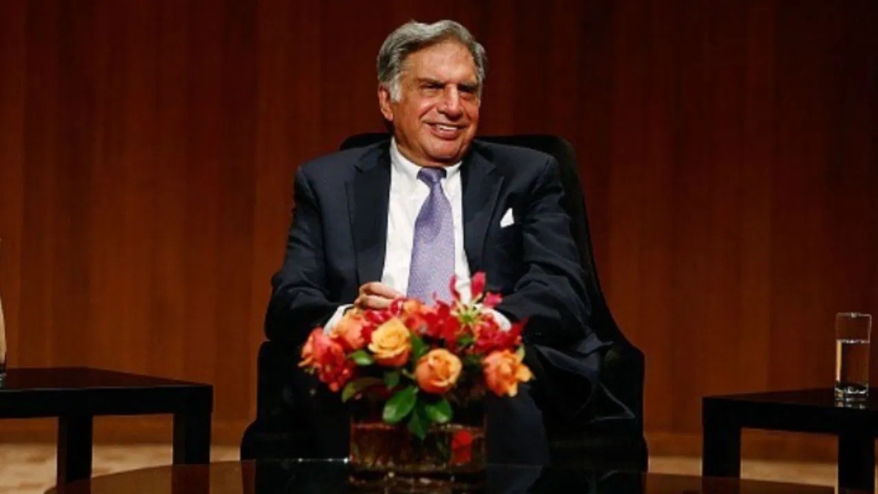 RATAN TATA को 4 बार हुआ प्यार, लेकिन क्यों नहीं हुई शादी; खुद किया था ...