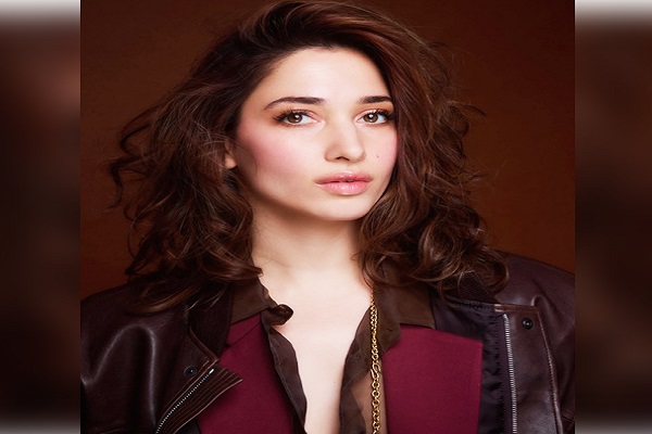 तमन्ना भाटिया अपनी 'पर्सनल लाइफ' को लेकर काफी सजग, बोलीं- वही जाहिर करती हूं जो जरूरी ...