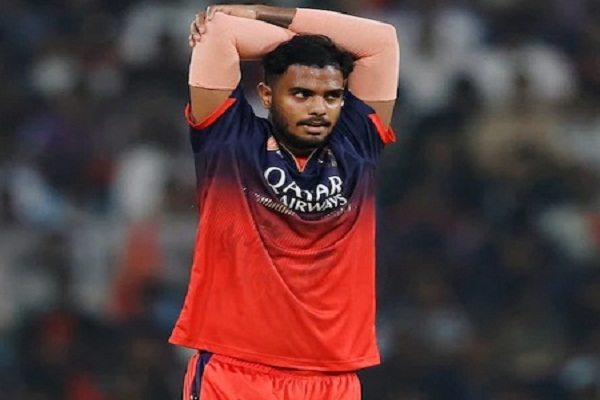 RCB के इस स्टार गेंदबाज की मुश्किलें बढ़ी, महिला ने लगाए यौन शोषण और धोखे के आरोप, FIR दर्ज ...