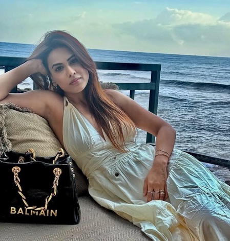 निया शर्मा की सबसे छोटी गोवा ट्रिप, दिन में तीन बार बदले कपड़े - uttamhindu.com